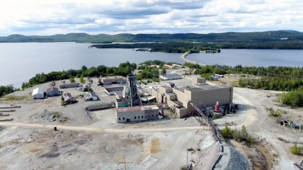 Doré Copper Mining finds high grade gold at Quebec property ...