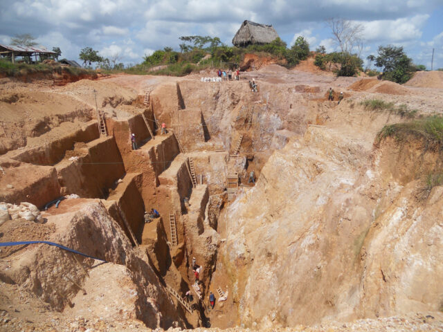 Calibre Mining outshines expectations with robust Q3 gold production ...