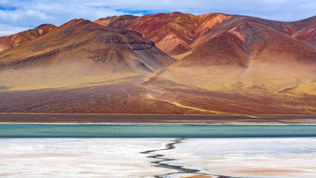 Codelco and SQM sign agreement for Chilean lithium extraction ...