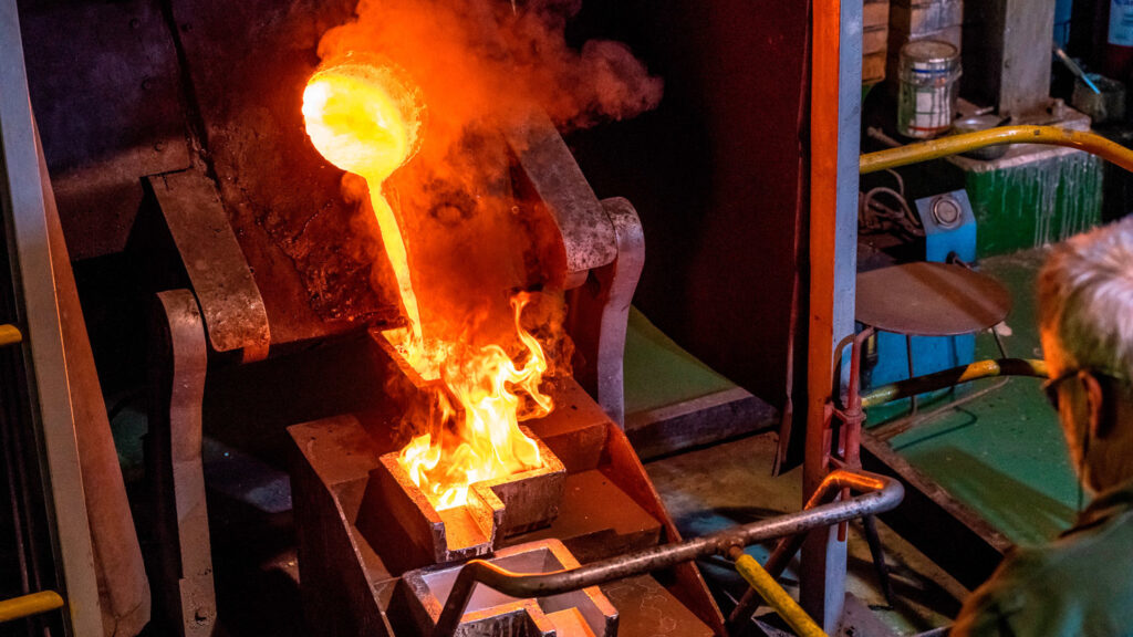 B2Gold pours first gold at Goose Mine, launching production in Nunavut ...